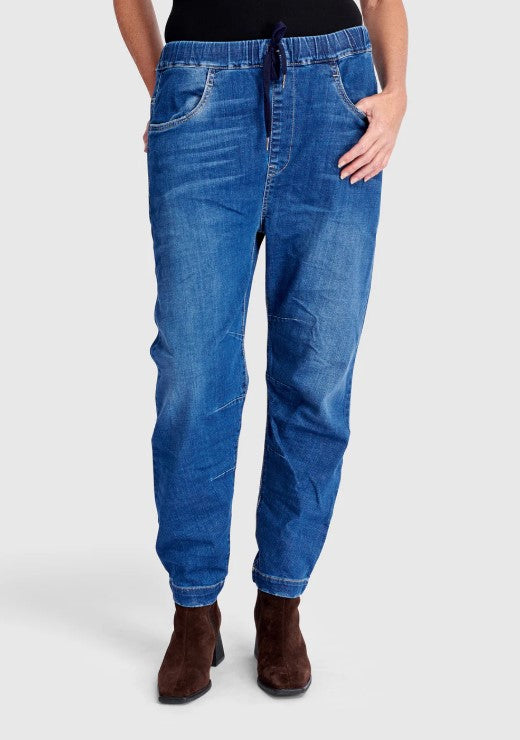 Alembika Weekend Boyfriend Jean AP621D - Denim – Soubret Pink Boutique